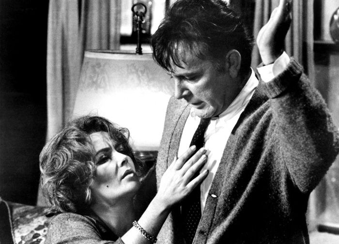 Literatura y guerra / Laura Estrin – CUARTA PROSA